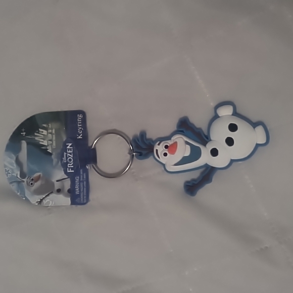 Disney | Other | Disney Frozen Olaf Keychain | Poshmark